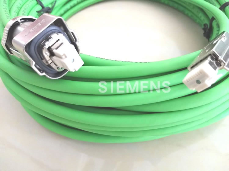 Custom-Made Pre-assembled cables for SINAMICS V90 - PLCs Kit