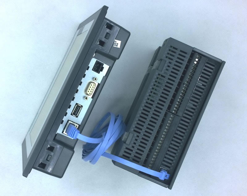 SIMATIC SMART LINE HMI 700 IE V3 Touch Screen 6AV6648-0CC11-3AX0 - PLCs Kit